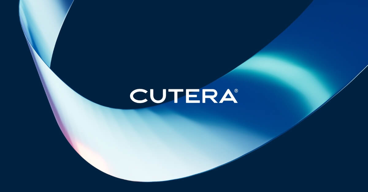 A Comprehensive Acne Treatment with Cutera’s Skin Suite: AviClear ...